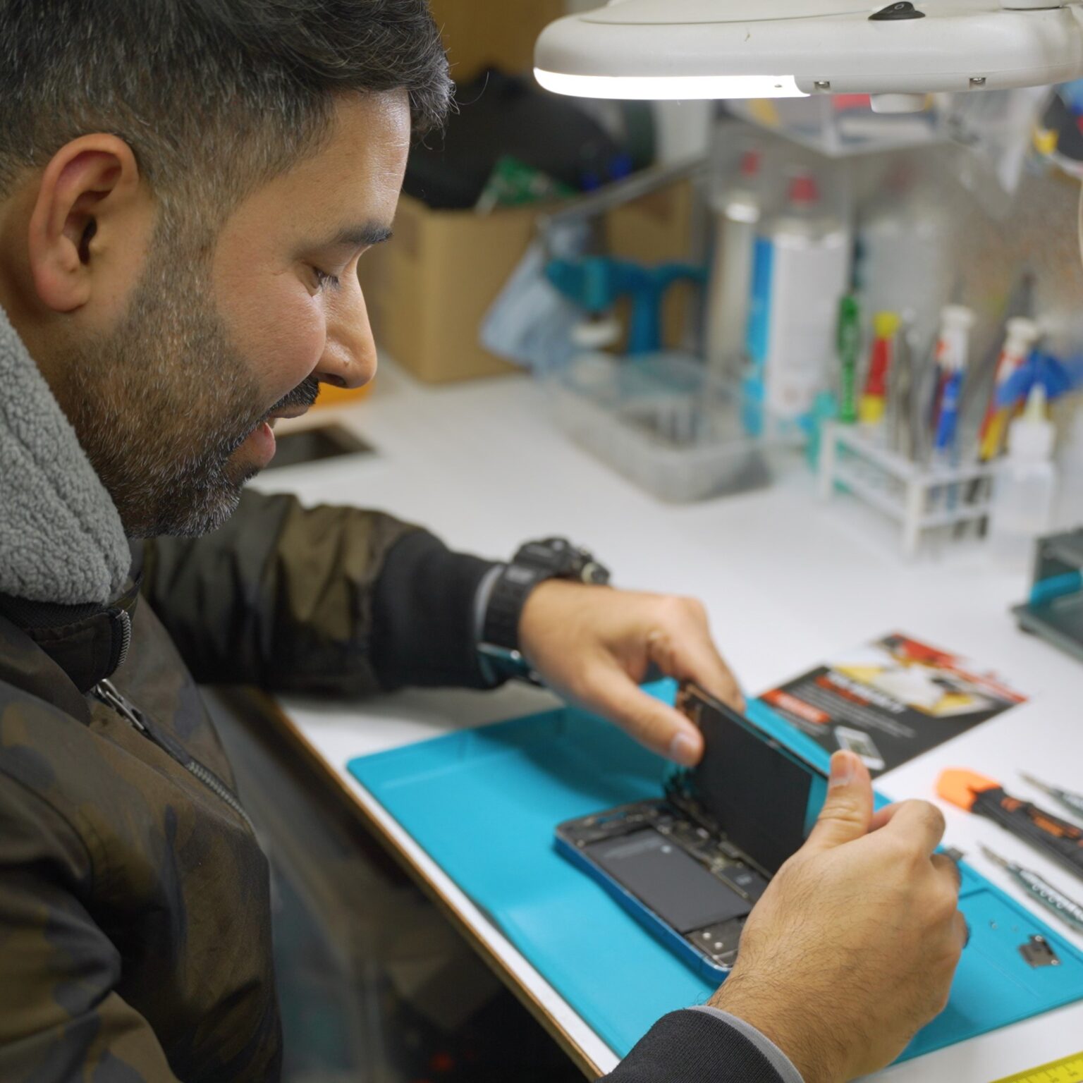 Chester Phone Repair - Chester Market